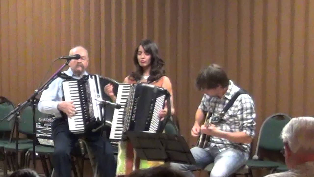 Accordion Jam wth Ginny Mac Kent Shors Nick Ballerini - YouTube