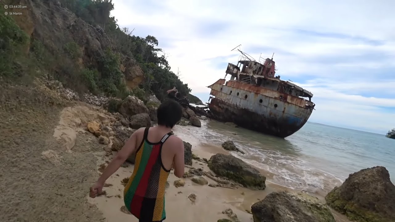 [1/2 IRL] E2.271-1 Ice Poseidon DESERTED ISLAND MIDDLE OF THE OCEAN ...