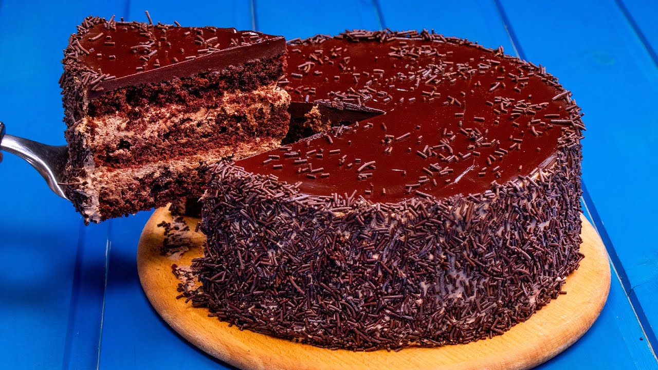 Creamy chocolate cake: an irresistible taste for a dessert that ...