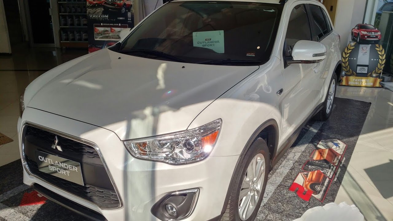 In Depth Tour Mitsubishi Outlander Sport GLX - Indonesia - YouTube