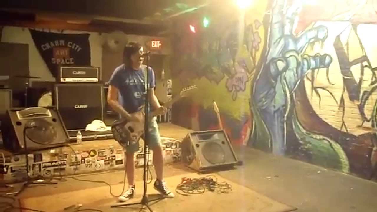 Chris Kinch & The Hypocrites- Live at Charm City Art Space 8/4/15 - YouTube