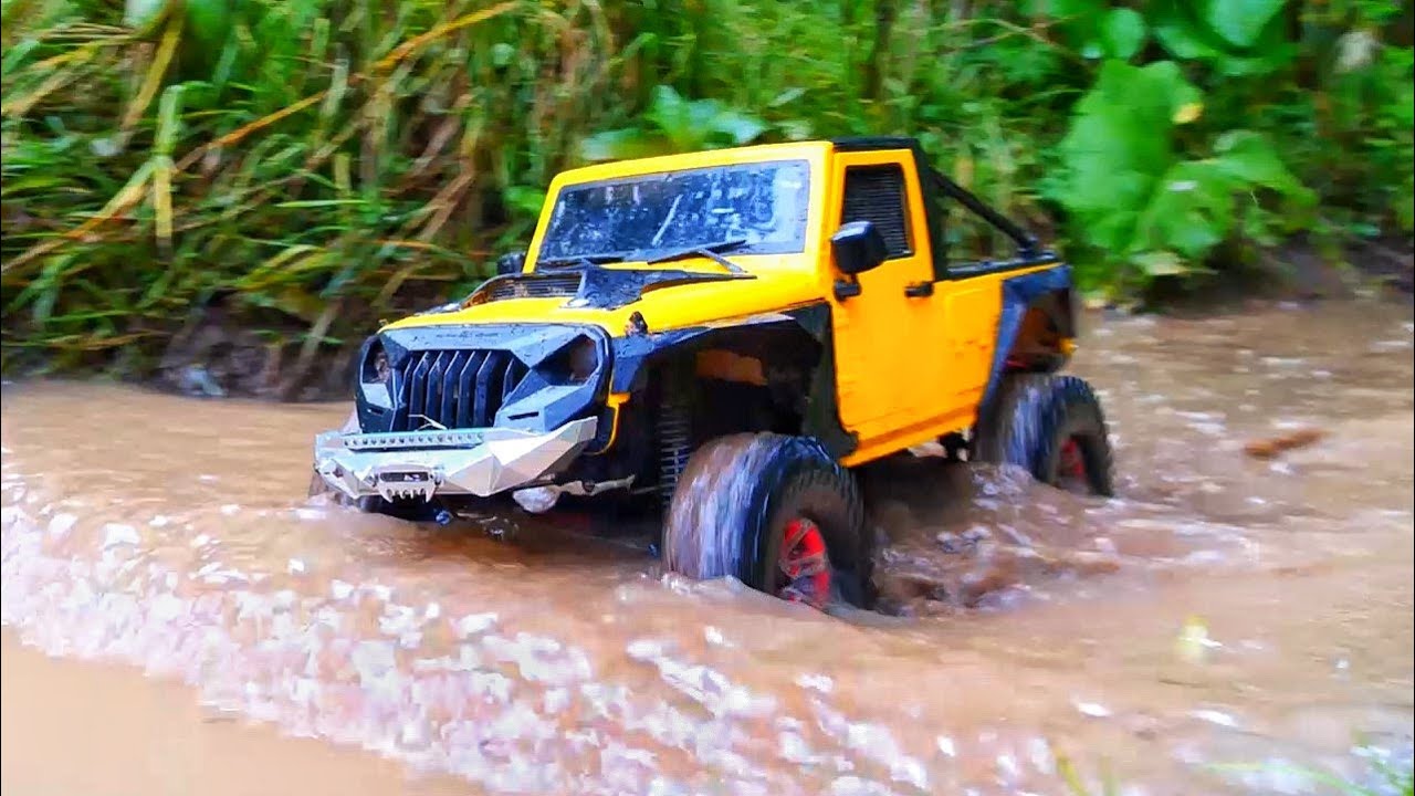 RC CAR OFF ROAD 4x4 | Water Extreme Challenge - YouTube