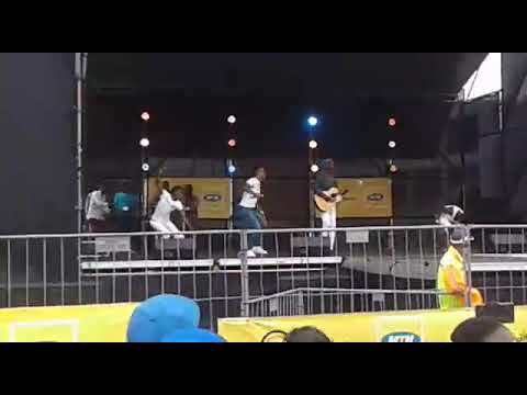 Lethu Mpungose Ft VRO-Woza December - YouTube