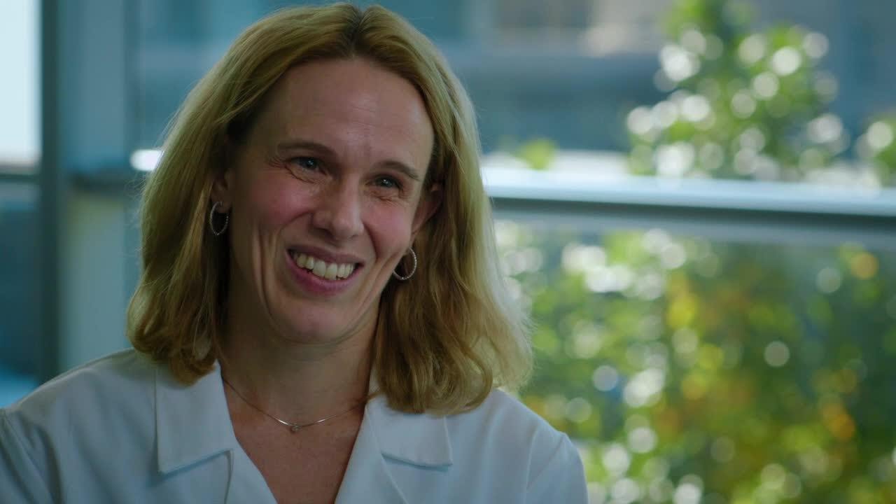 Sarah Vogler, MD | Cleveland Clinic Colorectal Surgery - YouTube