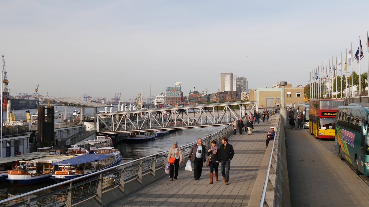 Hamburg, Germany: St. Pauli Landungsbrücken (St. Pauli Piers ...
