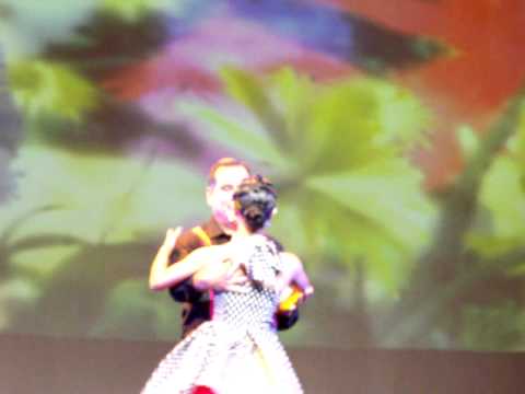 WFSB Reporter Kevin Hogan (Rumba) - YouTube