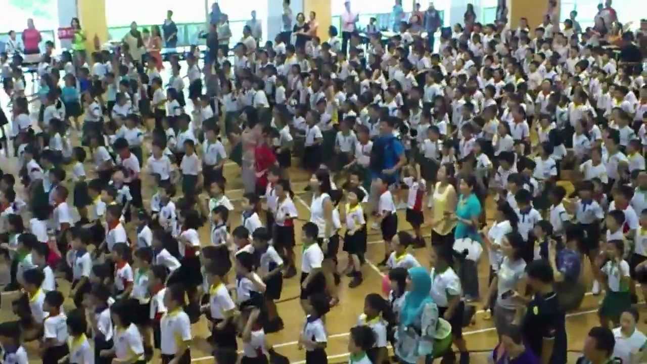 Jump Jam 3 @ Corporation Primary School - YouTube