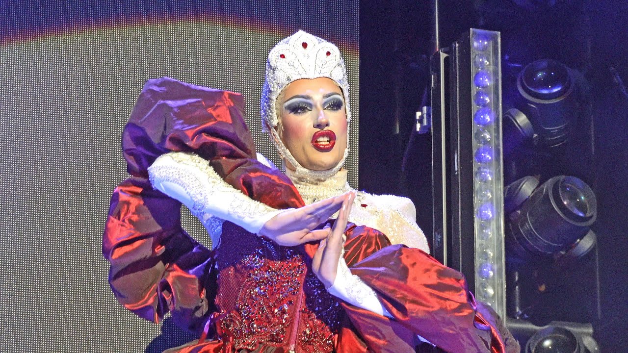 Drag Queen Christmas 2024 with Plane Jane - YouTube