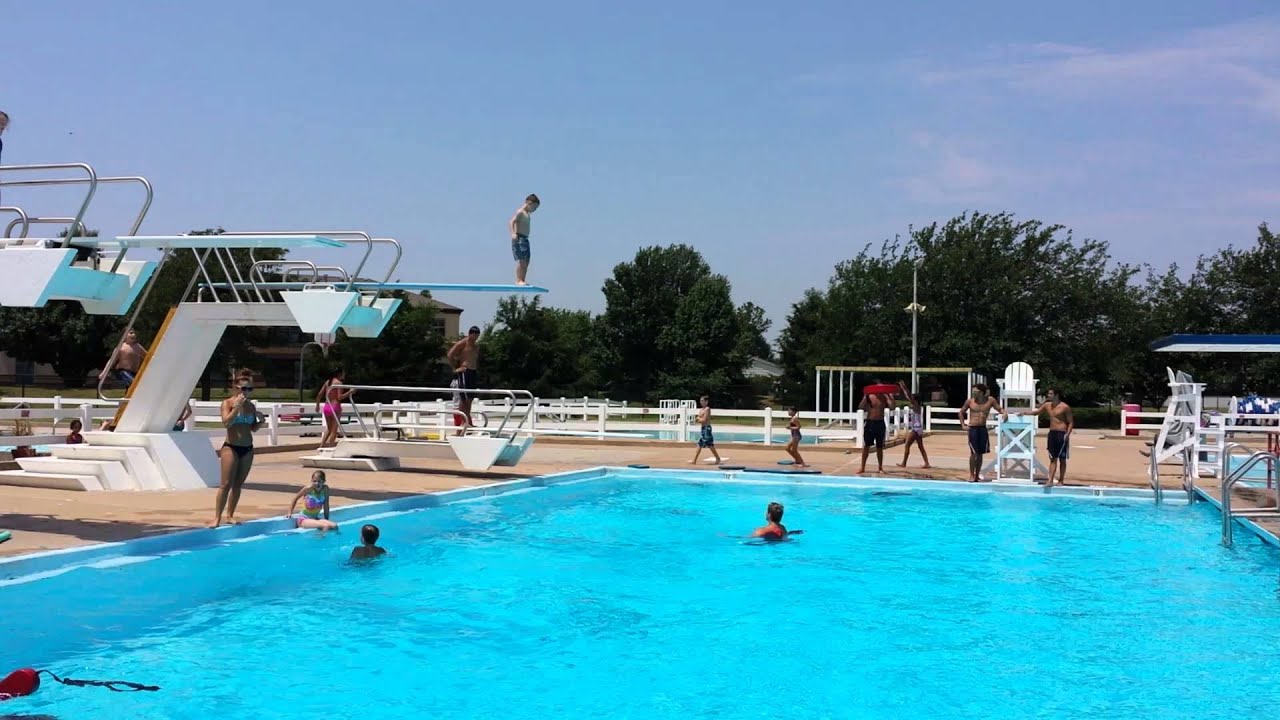 Amazing 5 year old boy's first time on the high dive! You won't believe ...