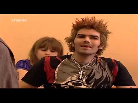 Το κοκκινο δωματιο - Οι πλακες του Μαρτσελο στην κυρια Κολλια - YouTube