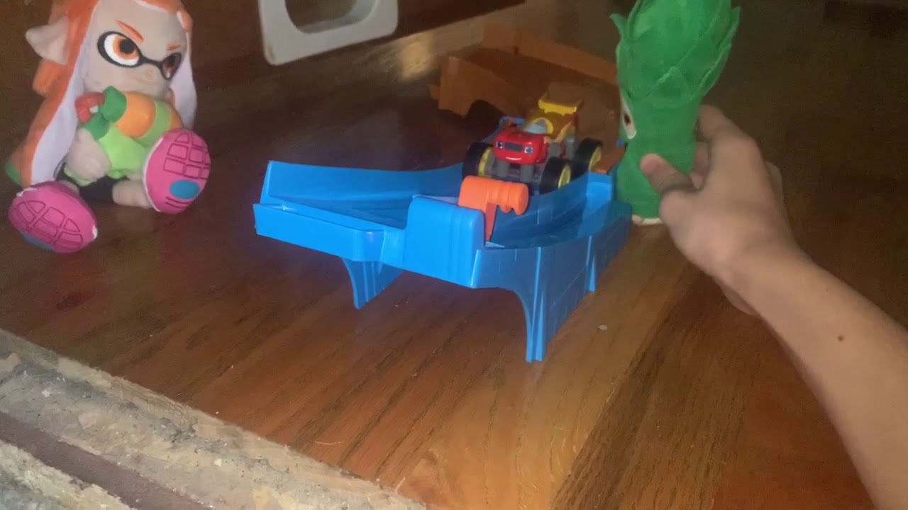 The blazing amazing jump - YouTube