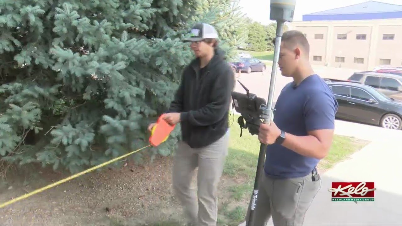 Surveying program seeing success at Southeast Tech - YouTube