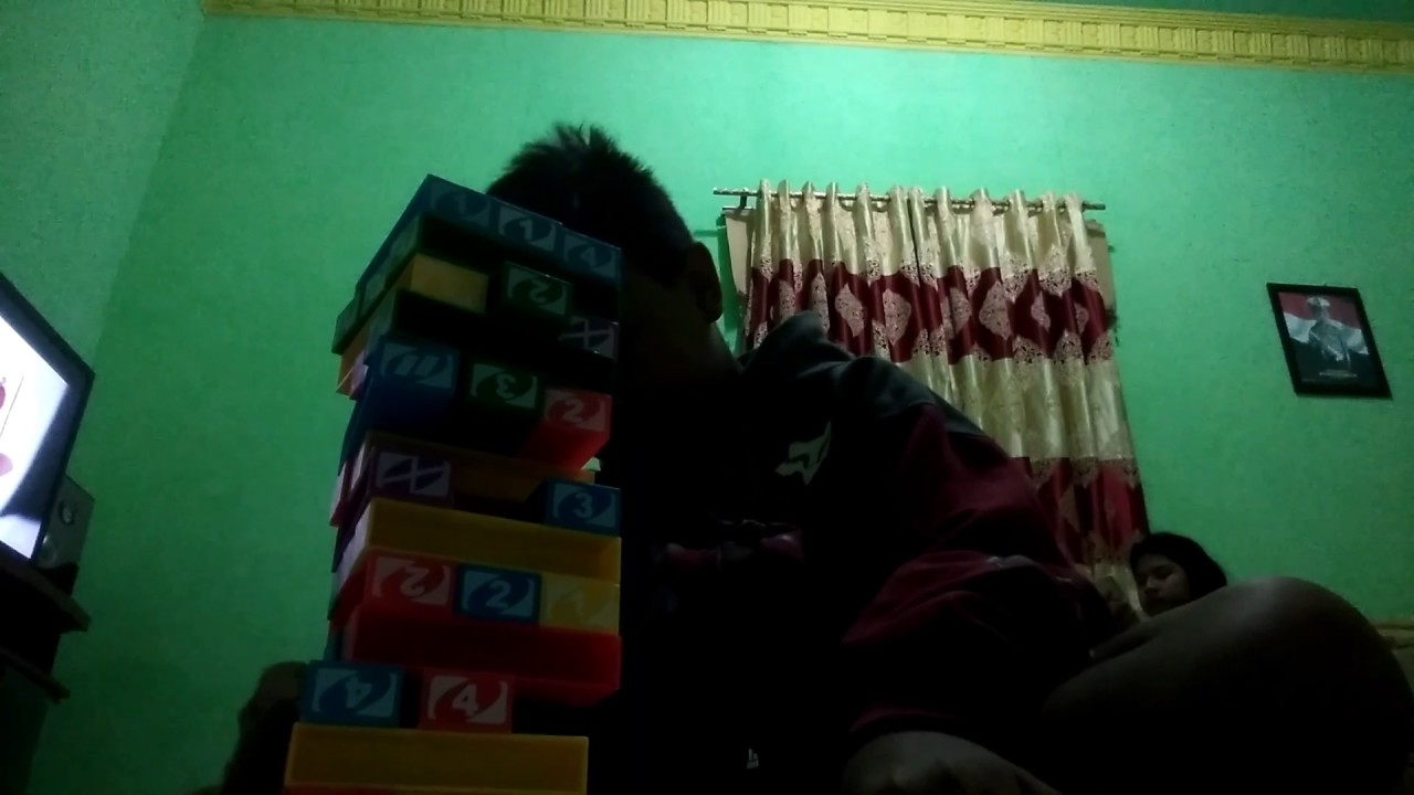 UNO STACKO CHALLENGE - YouTube