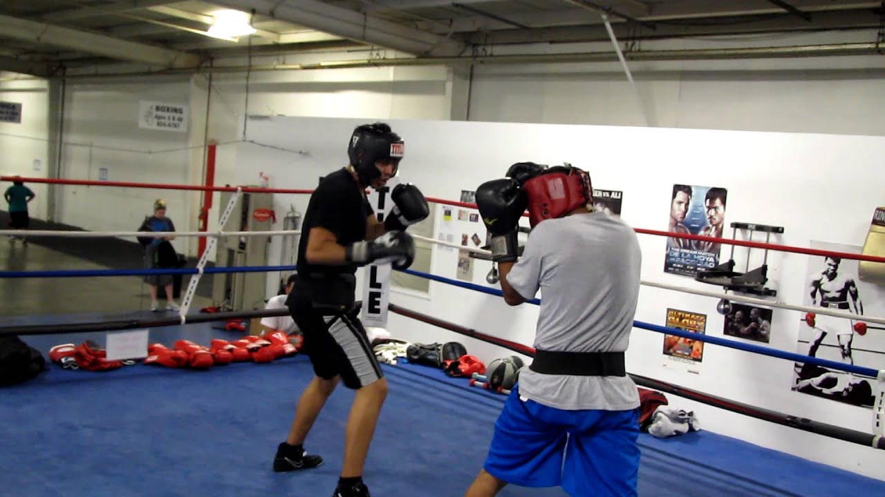 Lemoore Boxing Club (Eddie Sanchez vs Paul Mora) Sparring Session Rd. 1 ...