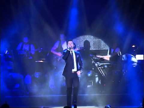 ΑΝΔΡΕΑΣ ΔΡΑΚΟΠΟΥΛΟΣ ΜΟΥΣΕΣ ΕΝ ΧΟΡΩ - YouTube