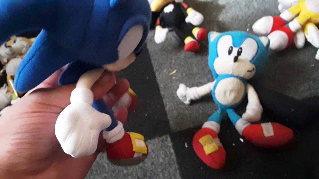 my new modern Sonic plush / gee's re-releasing the Sonic X plushies in ...