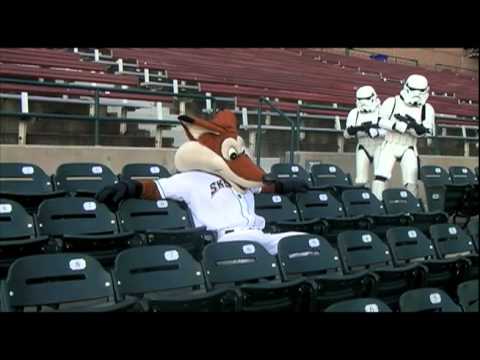 Sky Fest 2011!  Save Sox The Fox From The Dark Side!! (full video)