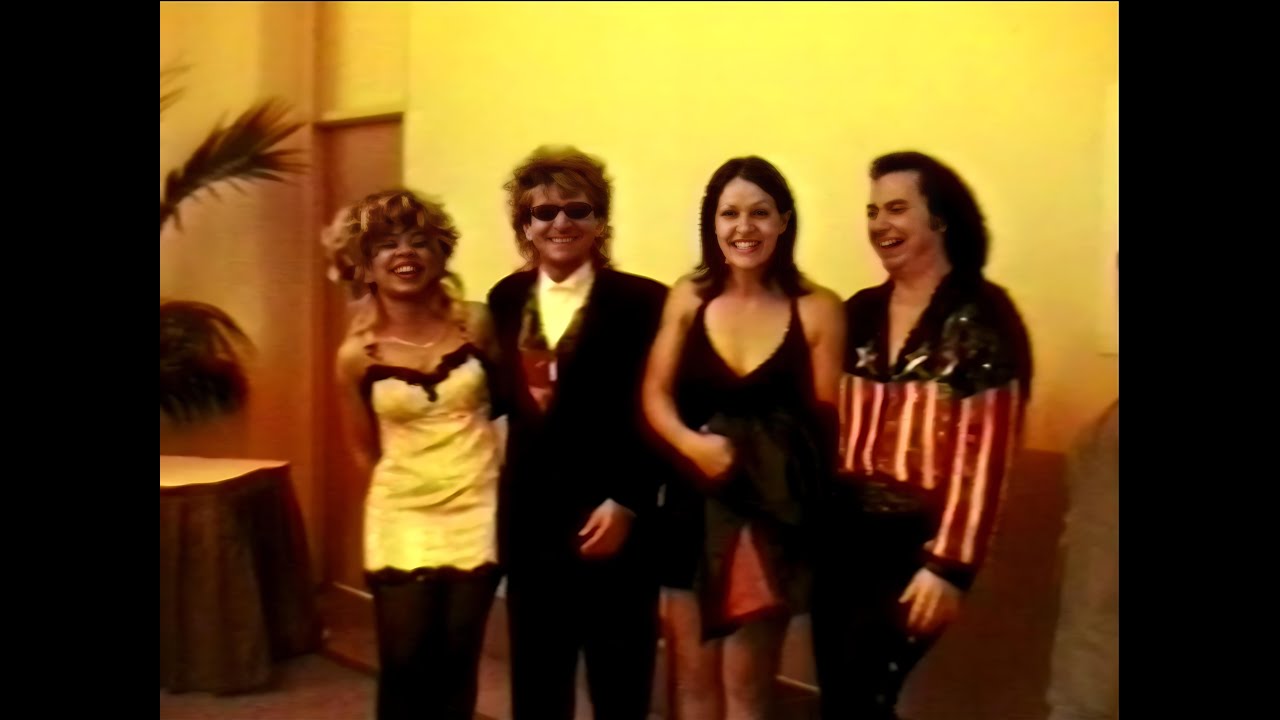 Sally in the Musical Icons Tour - YouTube