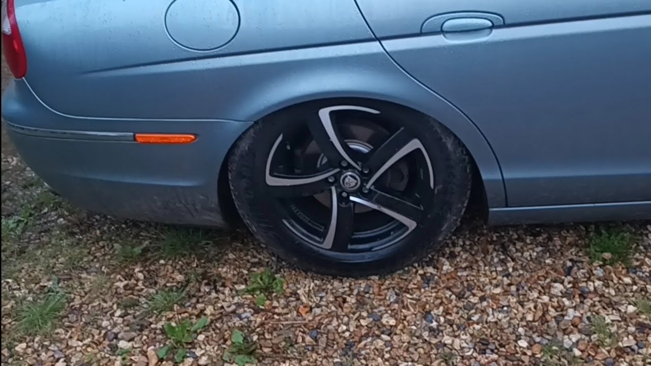 Jaguar S Type project Episode 3 | Rear suspension collapsed!!! - YouTube