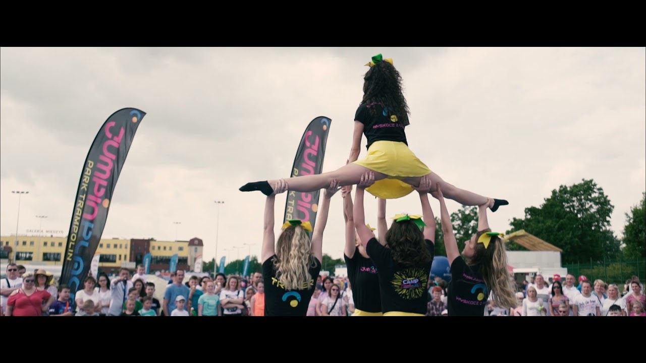 Jumpin Place Park Trampolin Festyn 2020 - YouTube