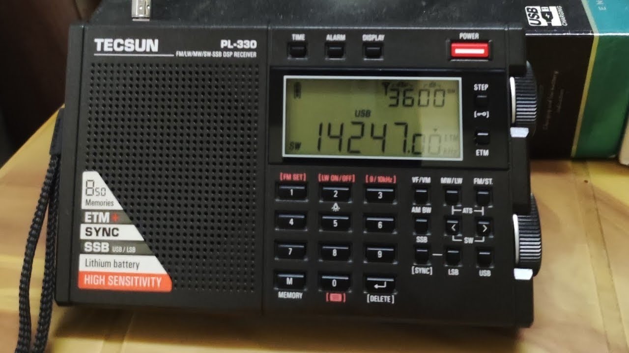 The world's most sensitive radio ...Tecsun PL 330 with inbuilt antenna ...