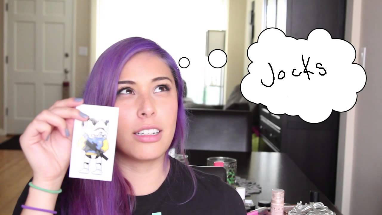 July Lootcrate 2013 w/ Cupquake Unboxing - YouTube