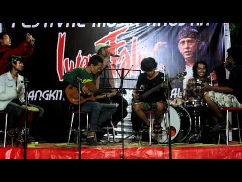 HANDUK BASAH live concert I @ M - cafe