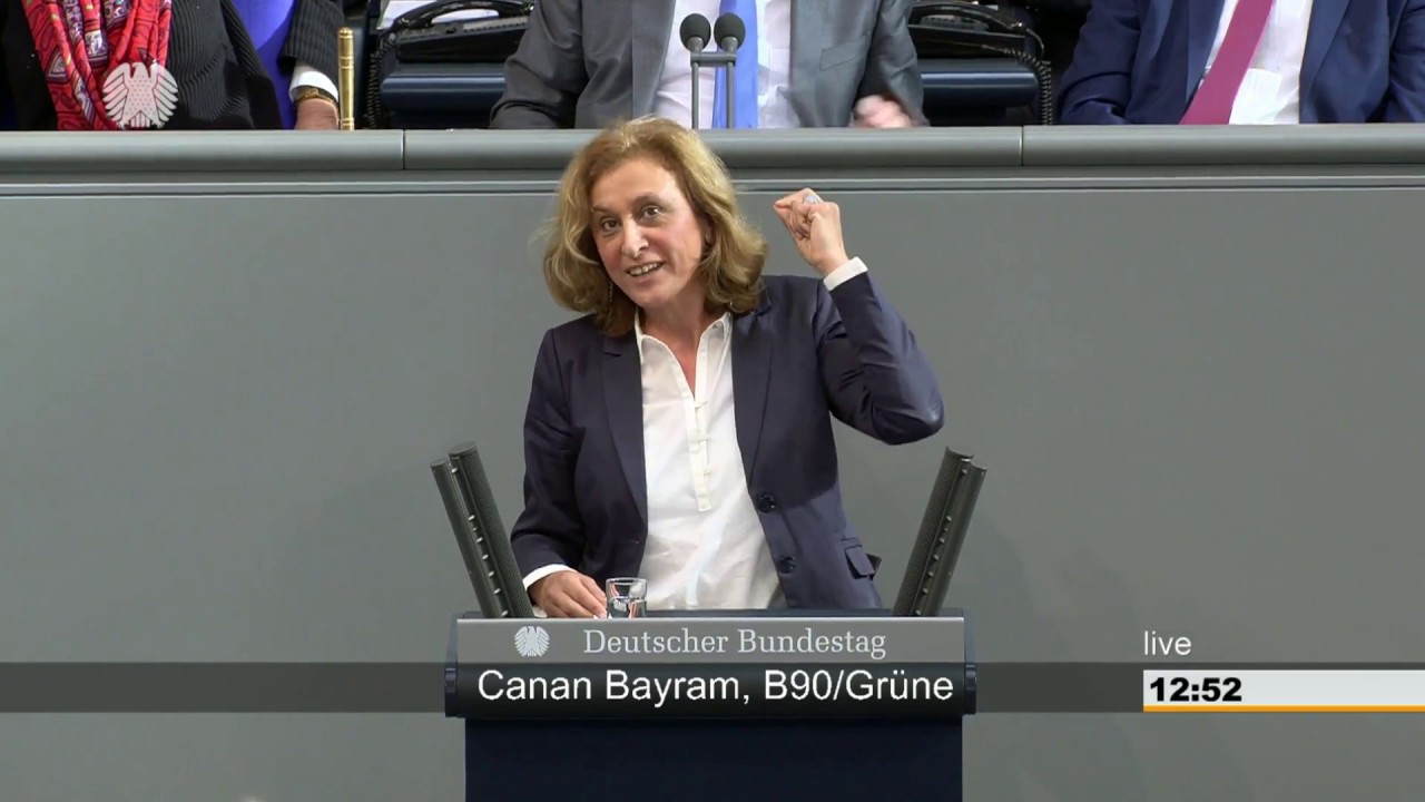 Canan Bayram: Vollverschleierung im öffentlichen Raum [Bundestag 22.02. ...