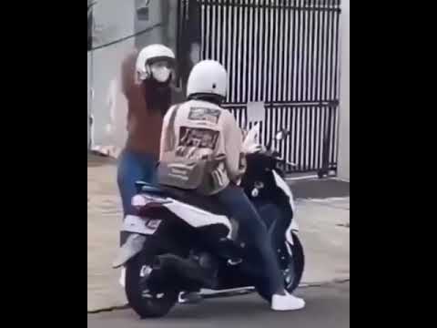 ketika cewek lagi ngambek #short