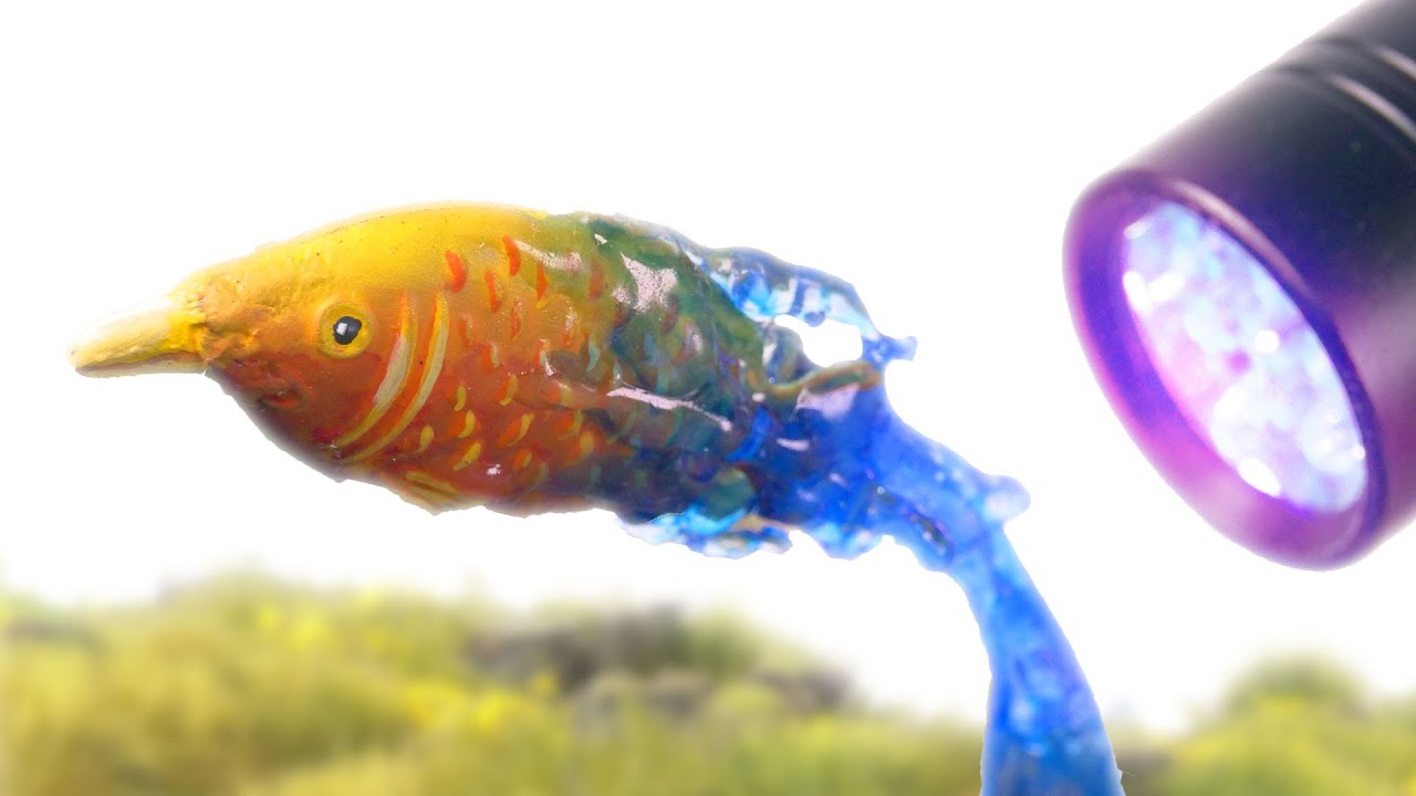 Using UV RESIN for Tabletop Water Effects - This stuff is SO COOL ...