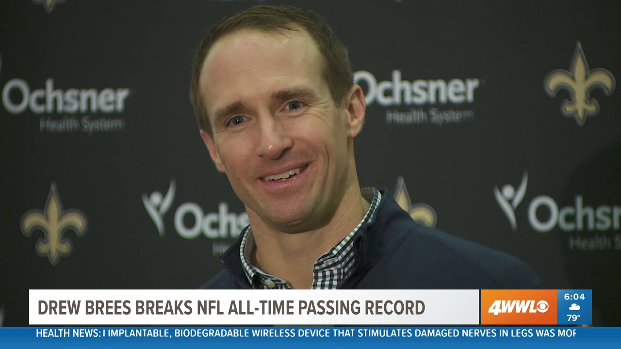 Drew Brees Breaks NFL All Time Passing Record - YouTube