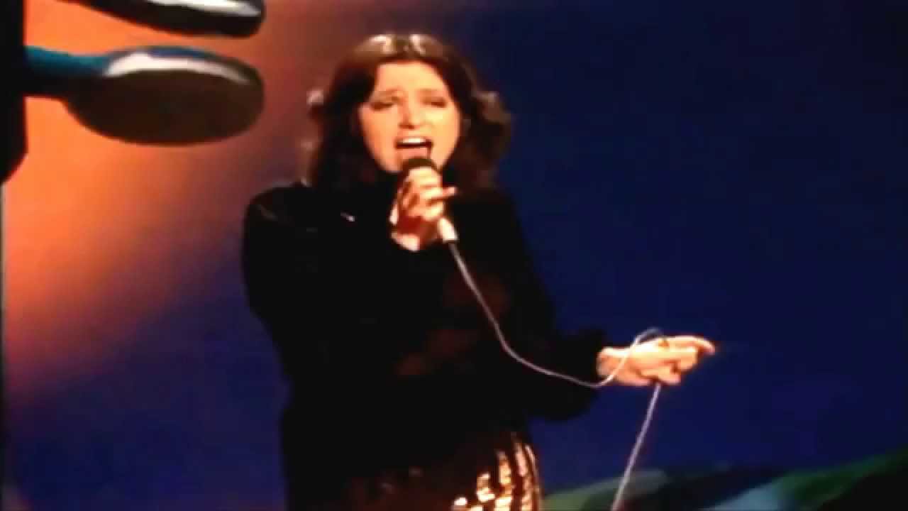 Diva (Tina Charles - you set my heart on fire) (1975) - YouTube