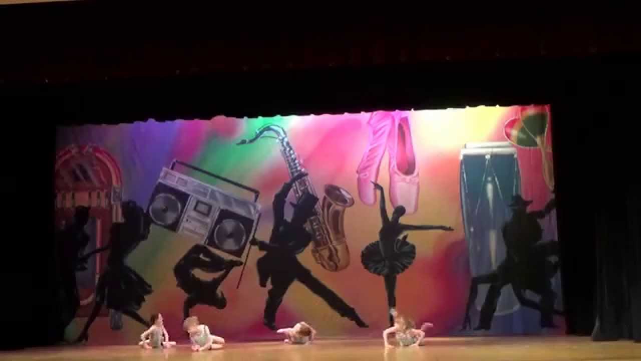 Dancenter North's Intro To Modern Class, May 2015 - YouTube