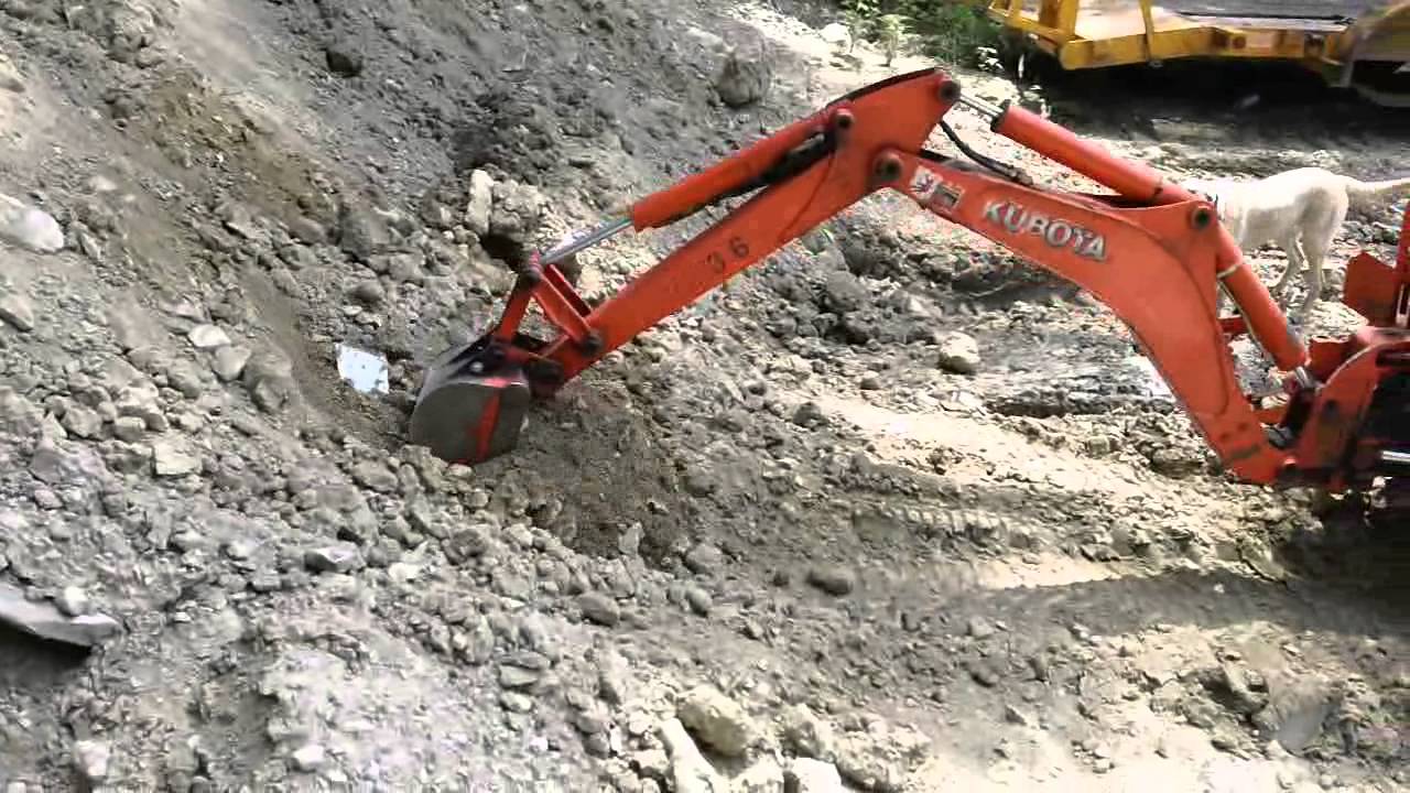 Kub BX24 06 21 12 - YouTube