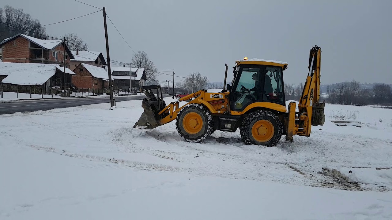 Jcb 4cx snow - YouTube