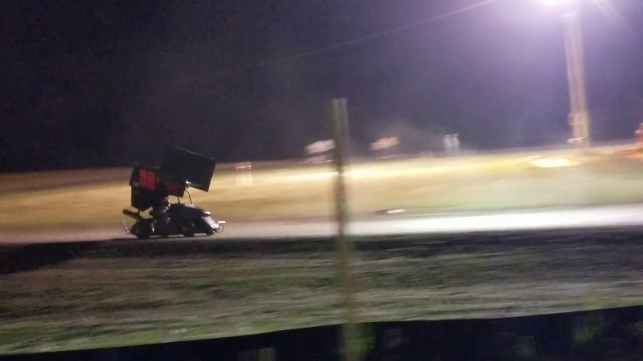 Ealeyville 250 Outlaw Wing Kart Feature 05/05/18 - YouTube