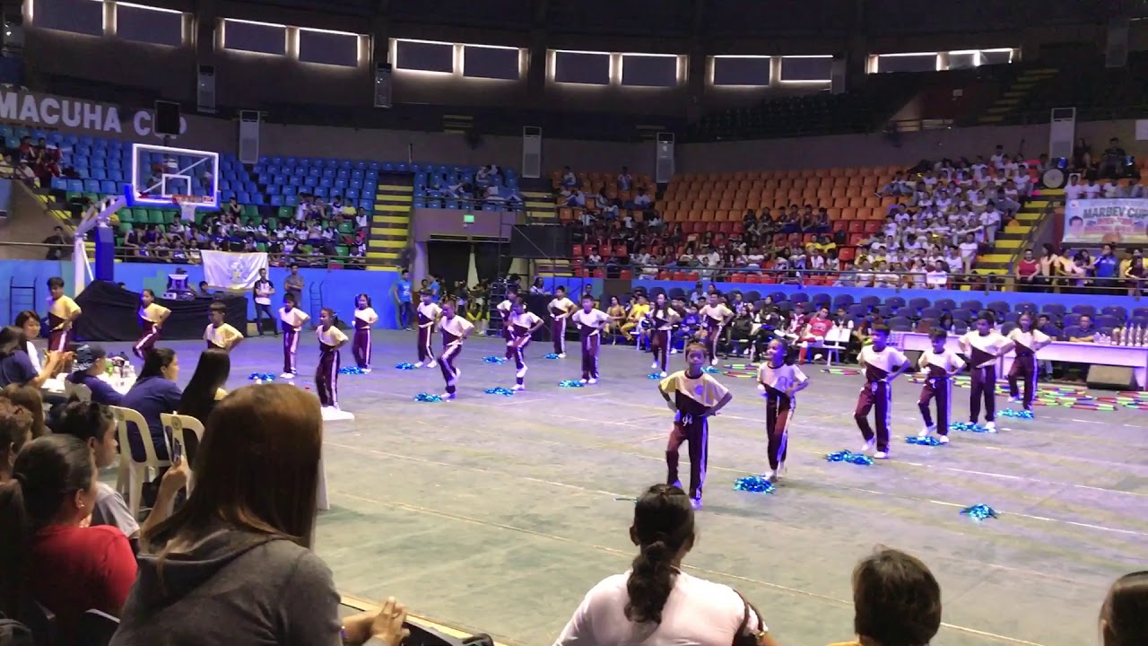 Field demo dance competition divine grace escuela casa school - YouTube