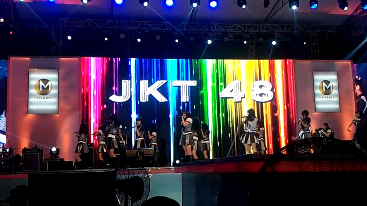 JKT48 - Baby! Baby! Baby! Live In MEIKARTA Music Festival 26 Agustus ...