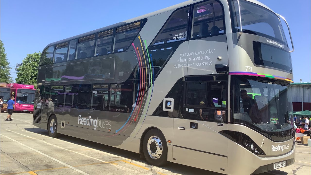 Reading Buses Enviro400City 731 (RG23 BUS) On Route X4 To Bracknell - YouTube