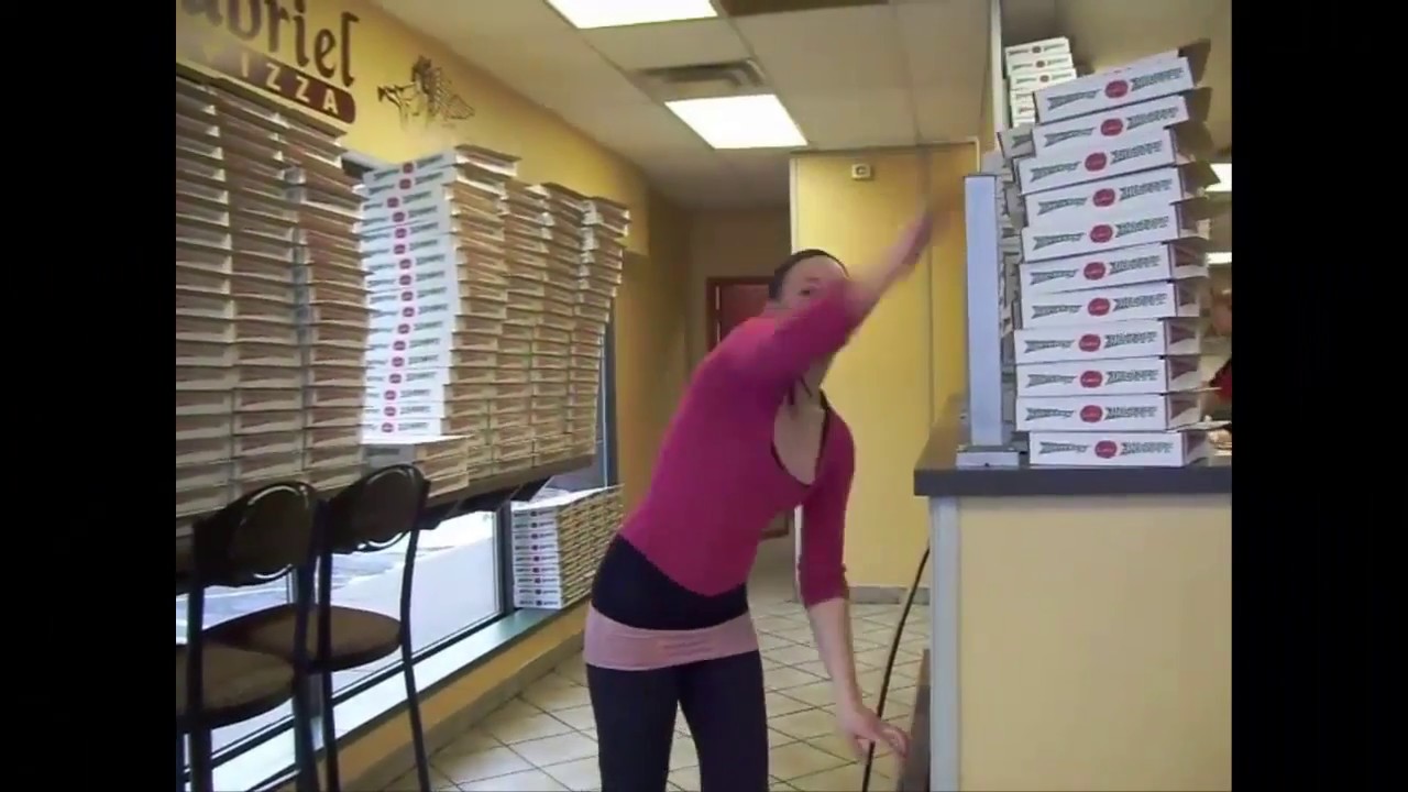 Pro Pizzaboxer - Super fast pizza box making - YouTube