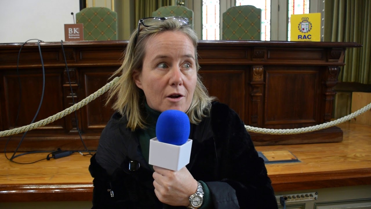 Isabel Olmo. XVI Encuentro Ciudadano con la Movilidad. - YouTube