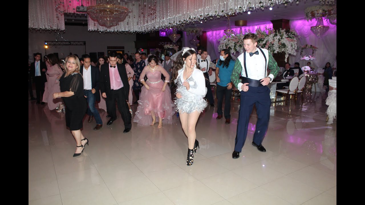 Wedding: More dancing Part 2 (Boda: Mas baile parte 2) - YouTube