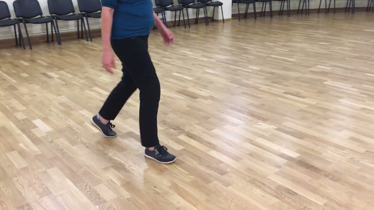 Les 7 sauts danse Basque - Béarnaise - explication des pas - YouTube