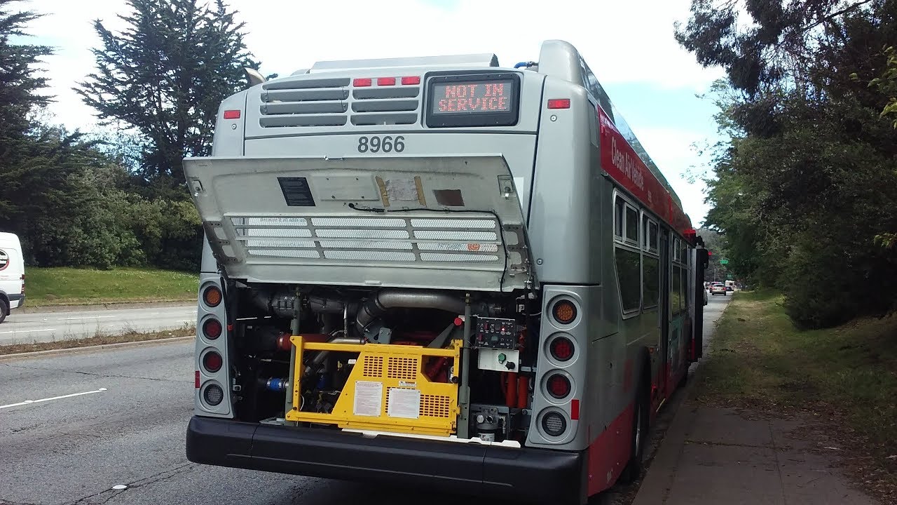 2019 New Flyer XDE40 Engine! SF Muni 8966 - YouTube