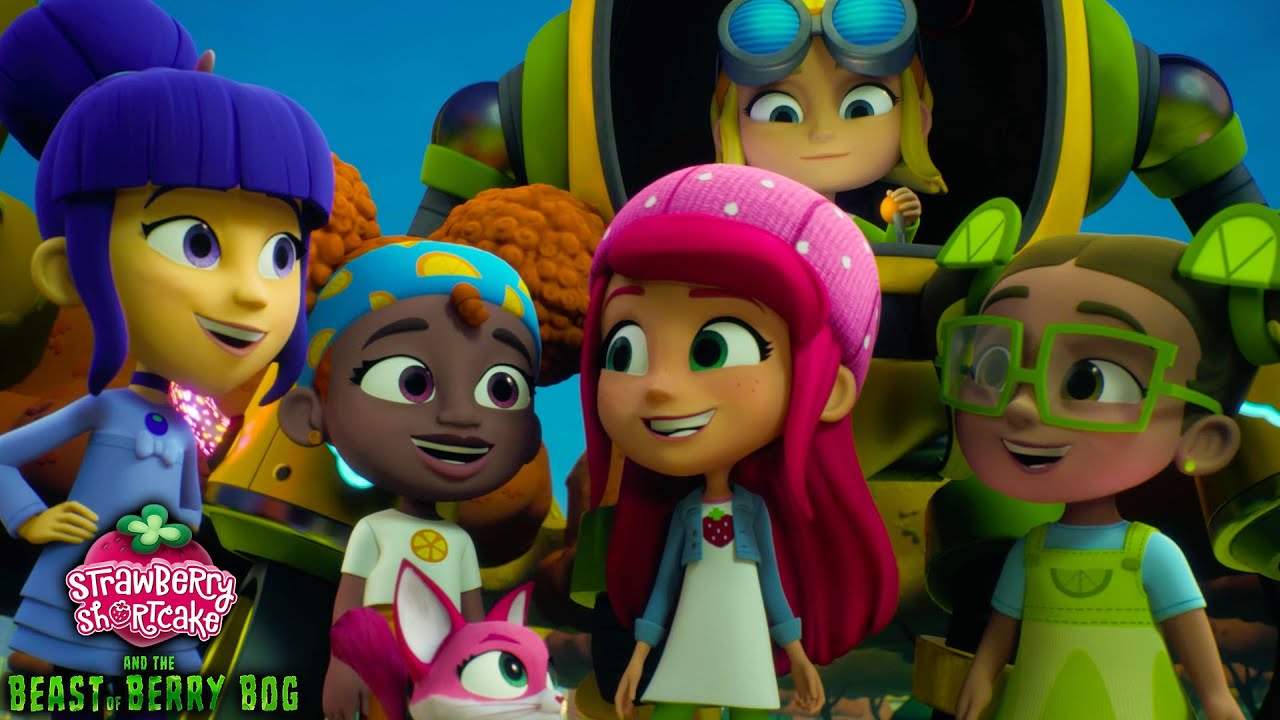 Strawberry Shortcake 🍓Beast of Berry Bog Music Video ! 🍓 Beast of Berry ...
