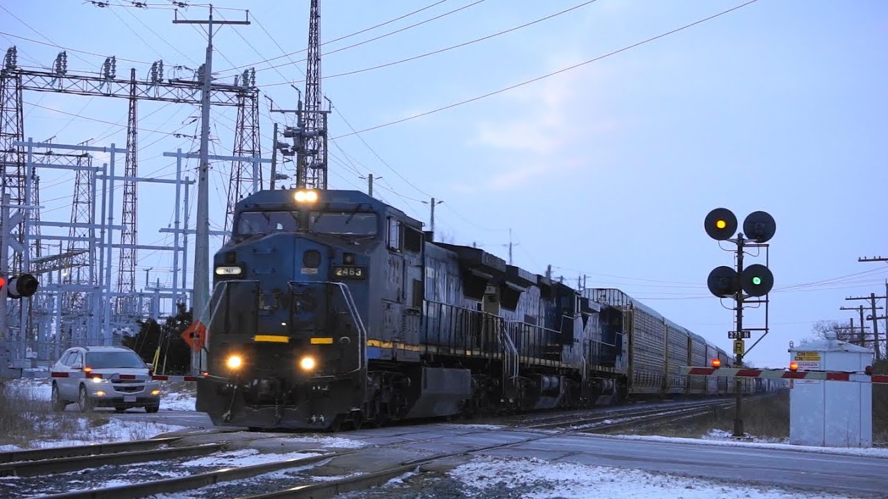 Blue Devil! CN M330 - IC 2463 East (January 26 2019) - YouTube