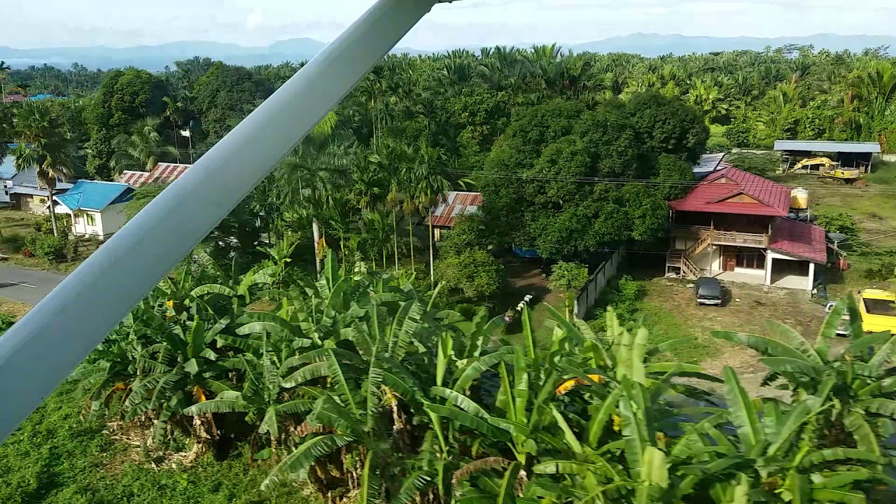 Landing at Wasior-West Papua - YouTube