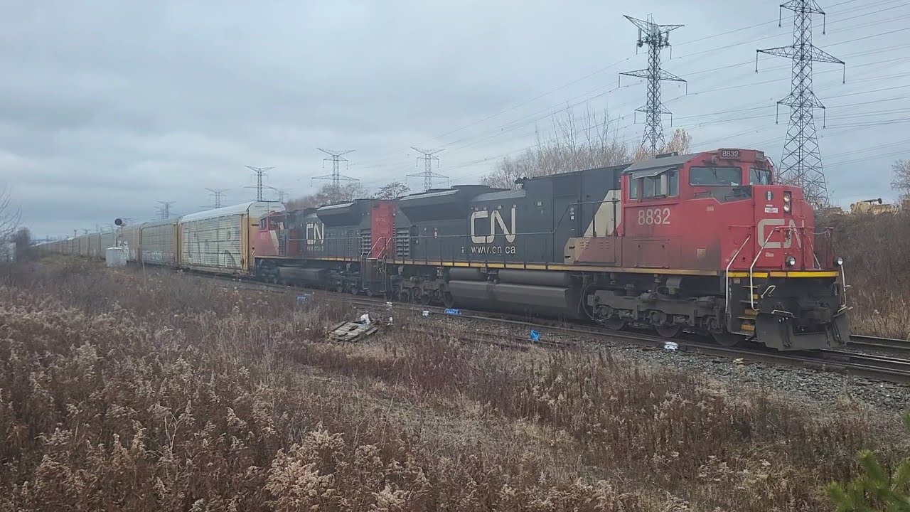 THUNDERCABS! CN 8832 at Vaughan (NOV 22/23) - YouTube