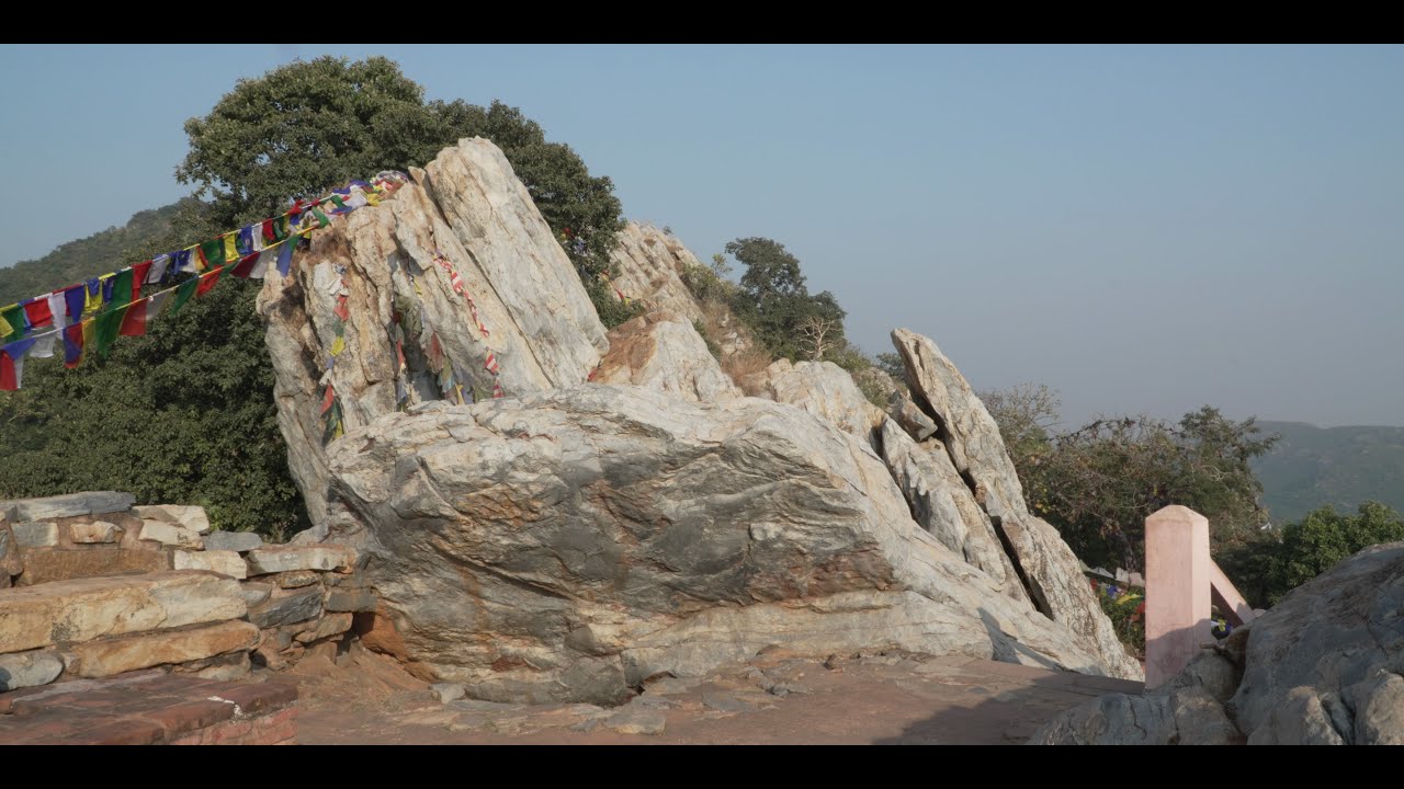 Sacred Places of The Buddhists (4): Vulture's Peak (Griddhakuta ...