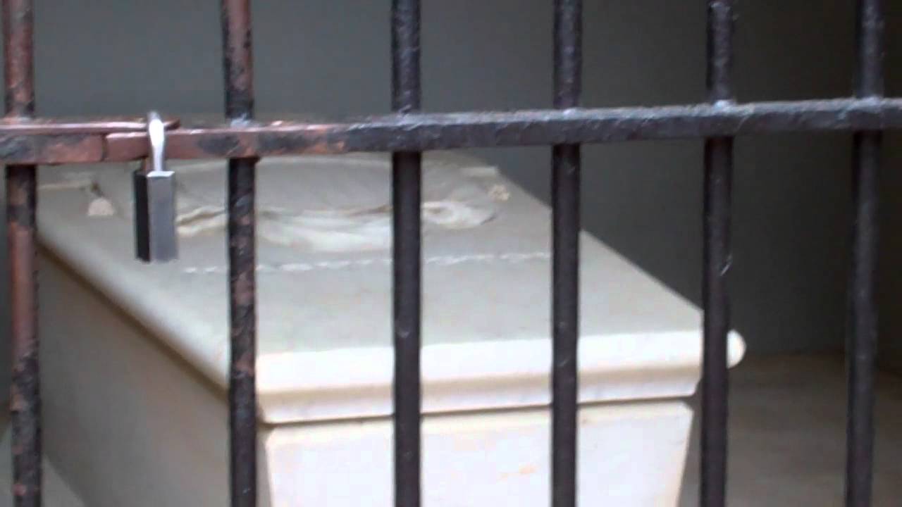 George Washington's Body!! - YouTube